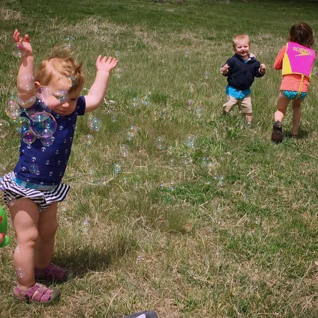 Nanny / Sitter Services :: Pea Pod Child Care Professionals